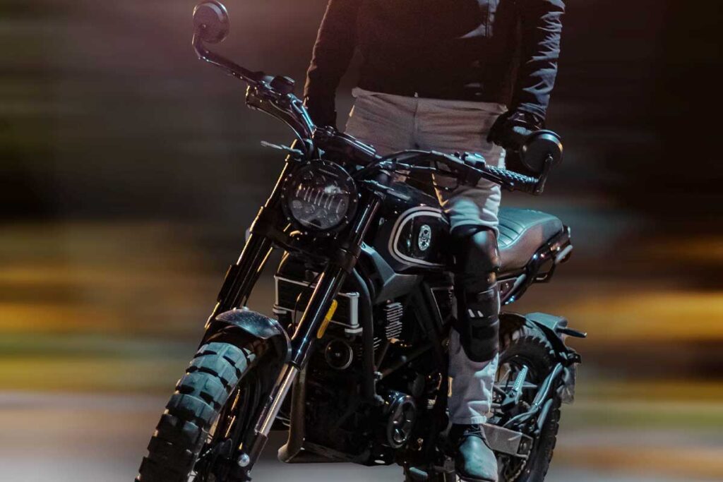 Scrambler Revolution 250 CC - Daytona